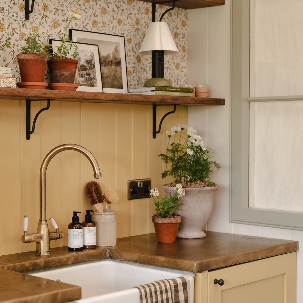 Buy Soft Mid Yellow Paint - Flat Matt (Ziggy's Yellow) – COAT Paints