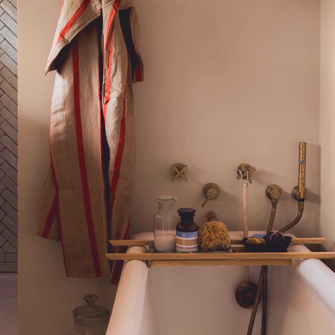 Pink Paint Colours | Powder, Plaster & Dark Pink Luxury Paint | COAT ...