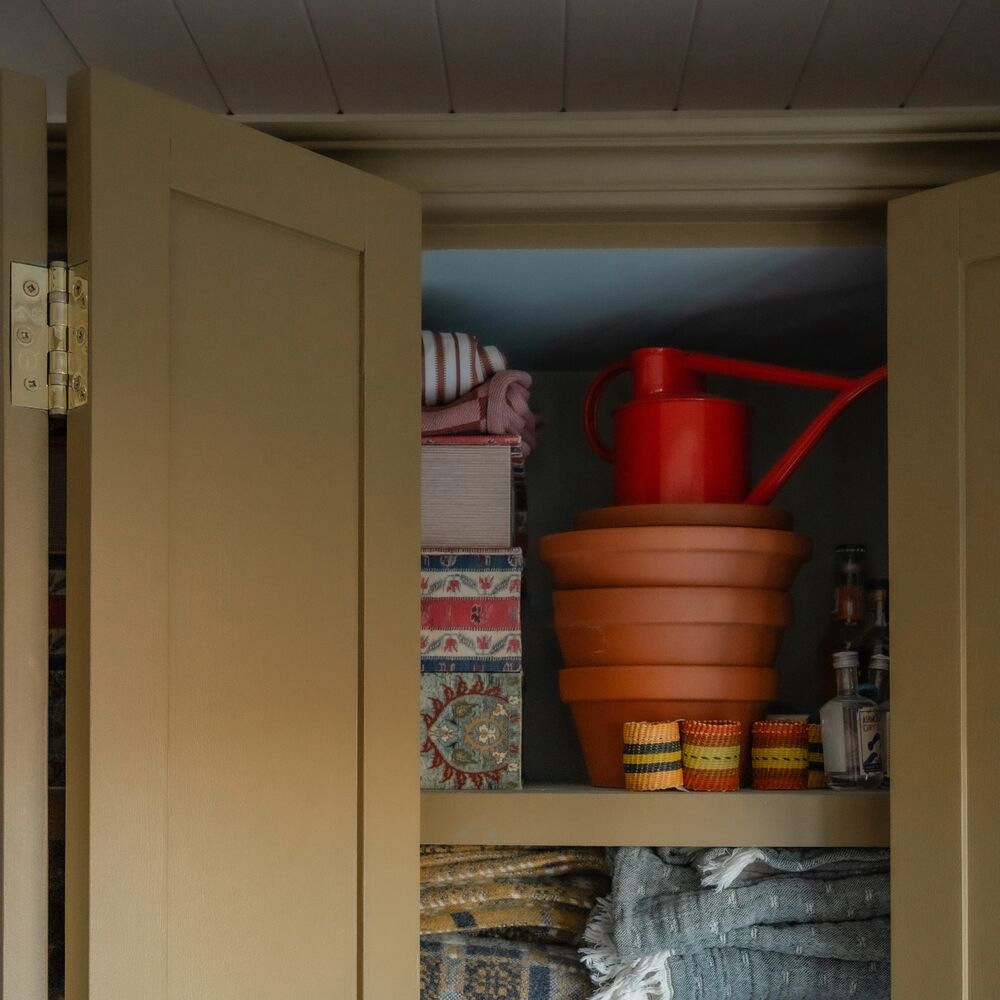 Buy Golden Ochre Paint (Big Hoops) - Flat Matt – COAT Paints