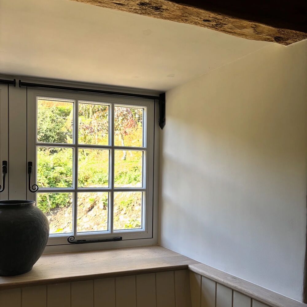 Buy Beige Off-White Paint (Off Script) - Flat Matt – COAT Paints